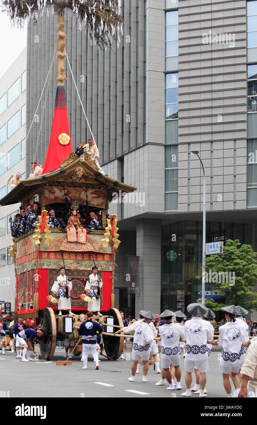 Japan, Kyoto, Gion Matsuri, festival, Yama Hoko procession, float ...