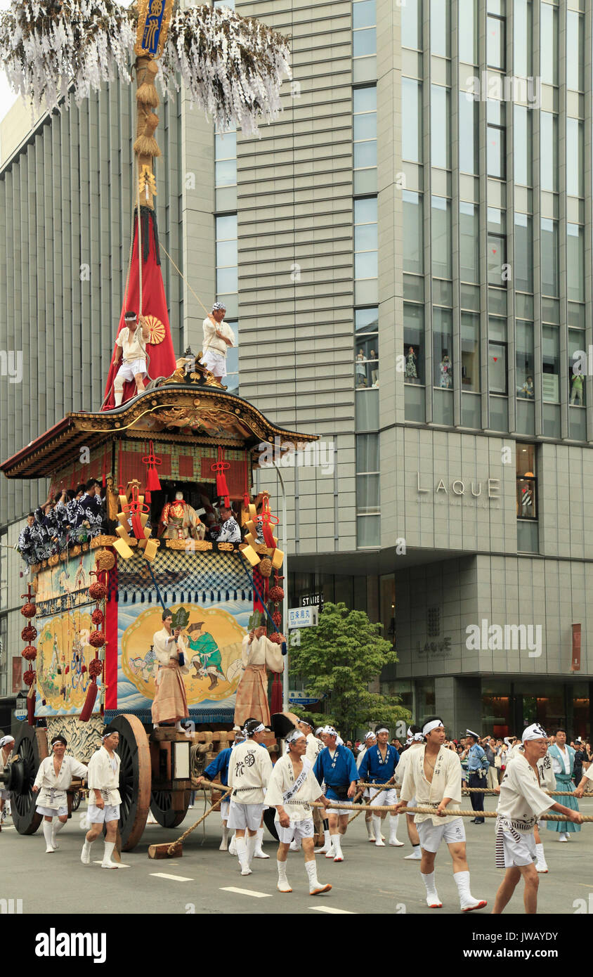 Japan, Kyoto, Gion Matsuri, festival, Yama Hoko procession, float ...