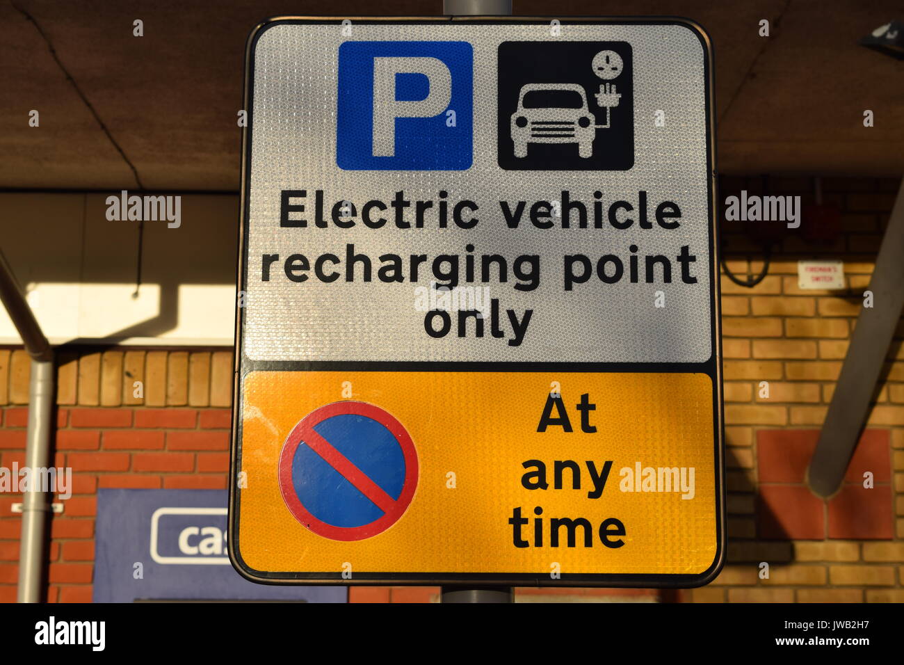Electrical charging sign Stock Photo - Alamy