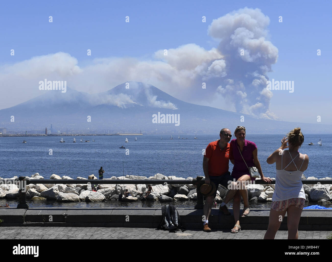 The view from Naples of a wildfire at the Vesuvius National Park Where ...