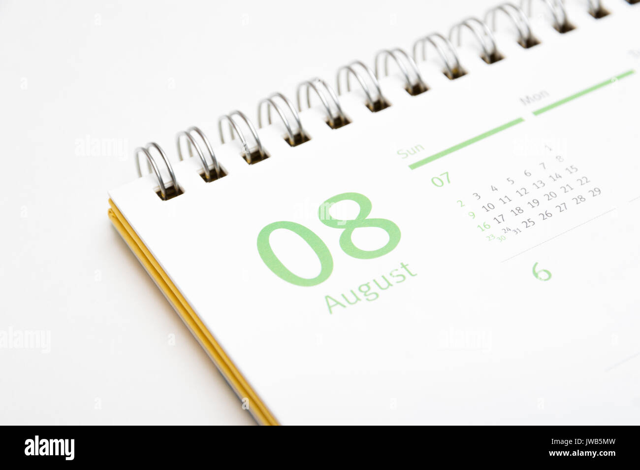 Calendario desktop hi-res stock photography and images - Alamy