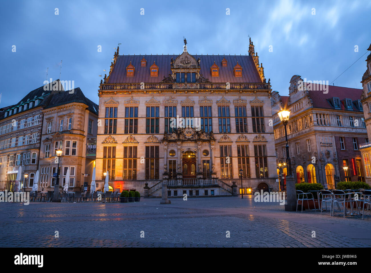 Guild hall renaissance architecture hi-res stock photography and images ...