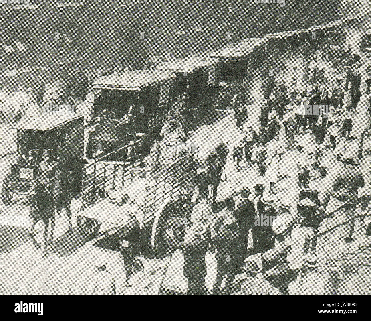 World war one motor convoy hi-res stock photography and images - Alamy