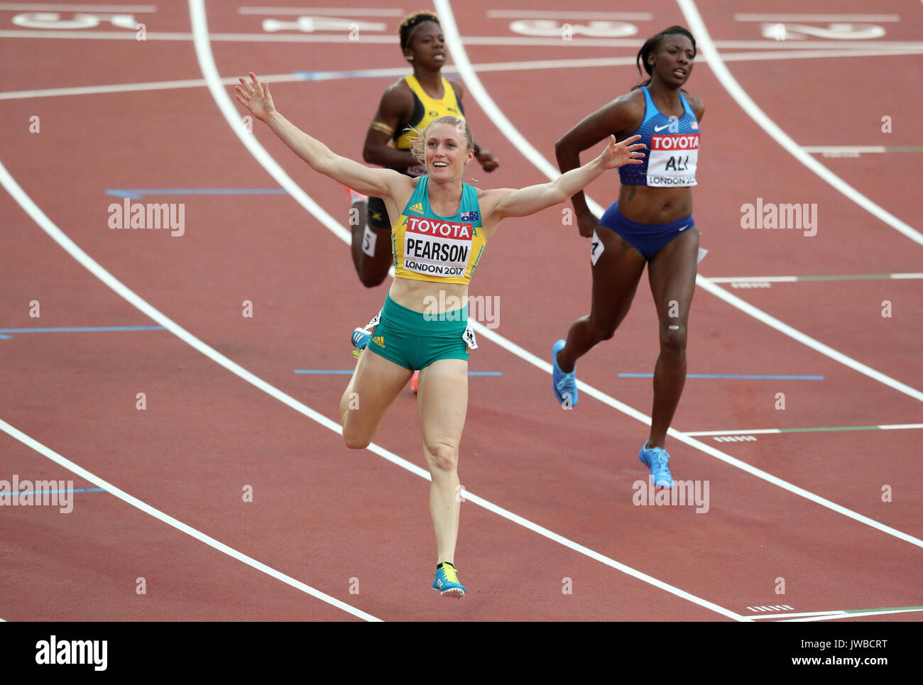 Australia's Sally Pearson celebrates winning heat 1 of the Women's 100m ...