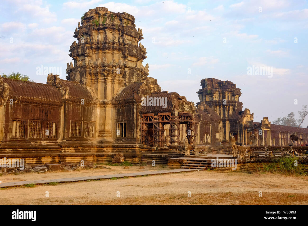 angkor wat temples Stock Photo - Alamy