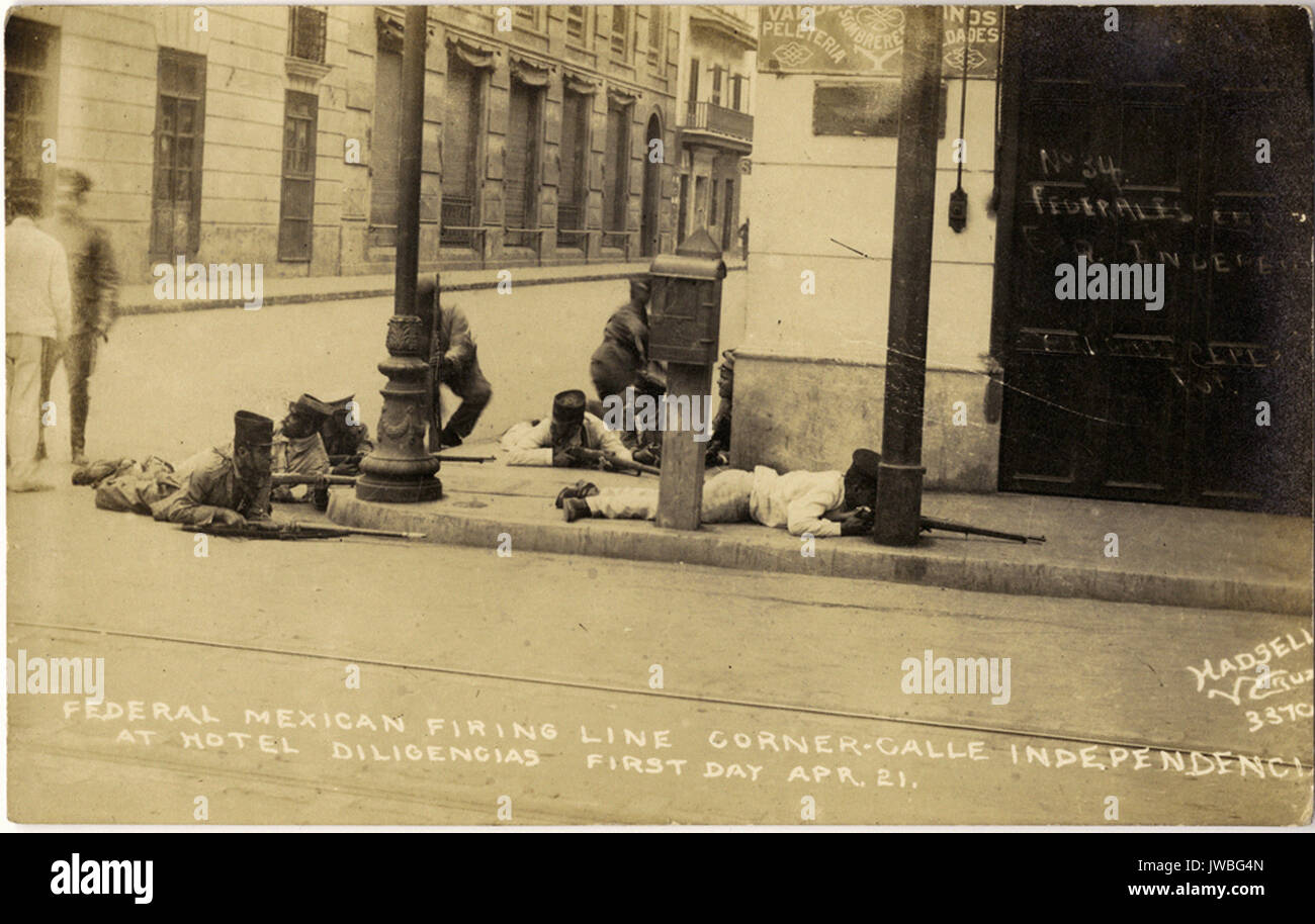 Federal Mexican firing line corner - calle Independencia at Hotel ...