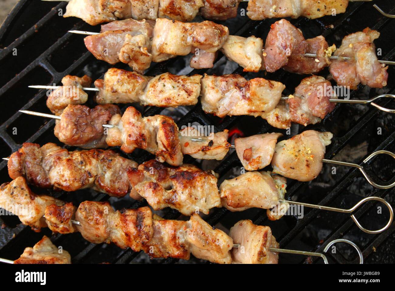 Wire grill hi-res stock photography and images - Alamy
