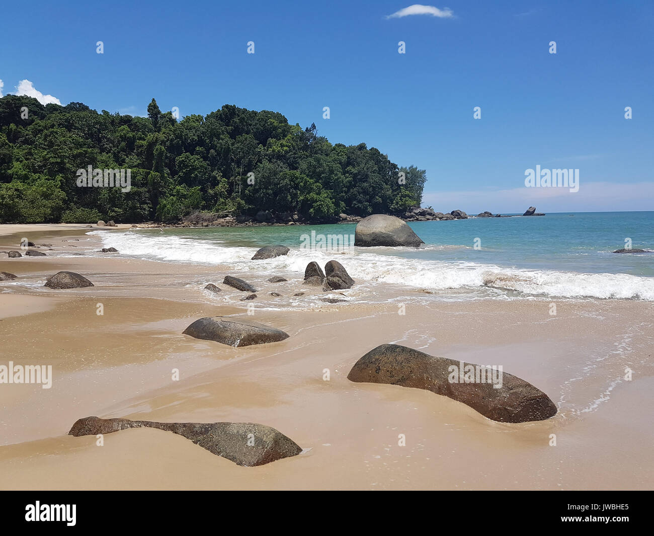 Small sandy beach in Thailand Stock Photo - Alamy