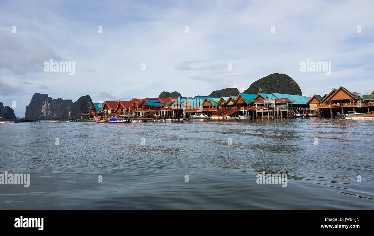The village of Ko Panyi Stock Photo - Alamy