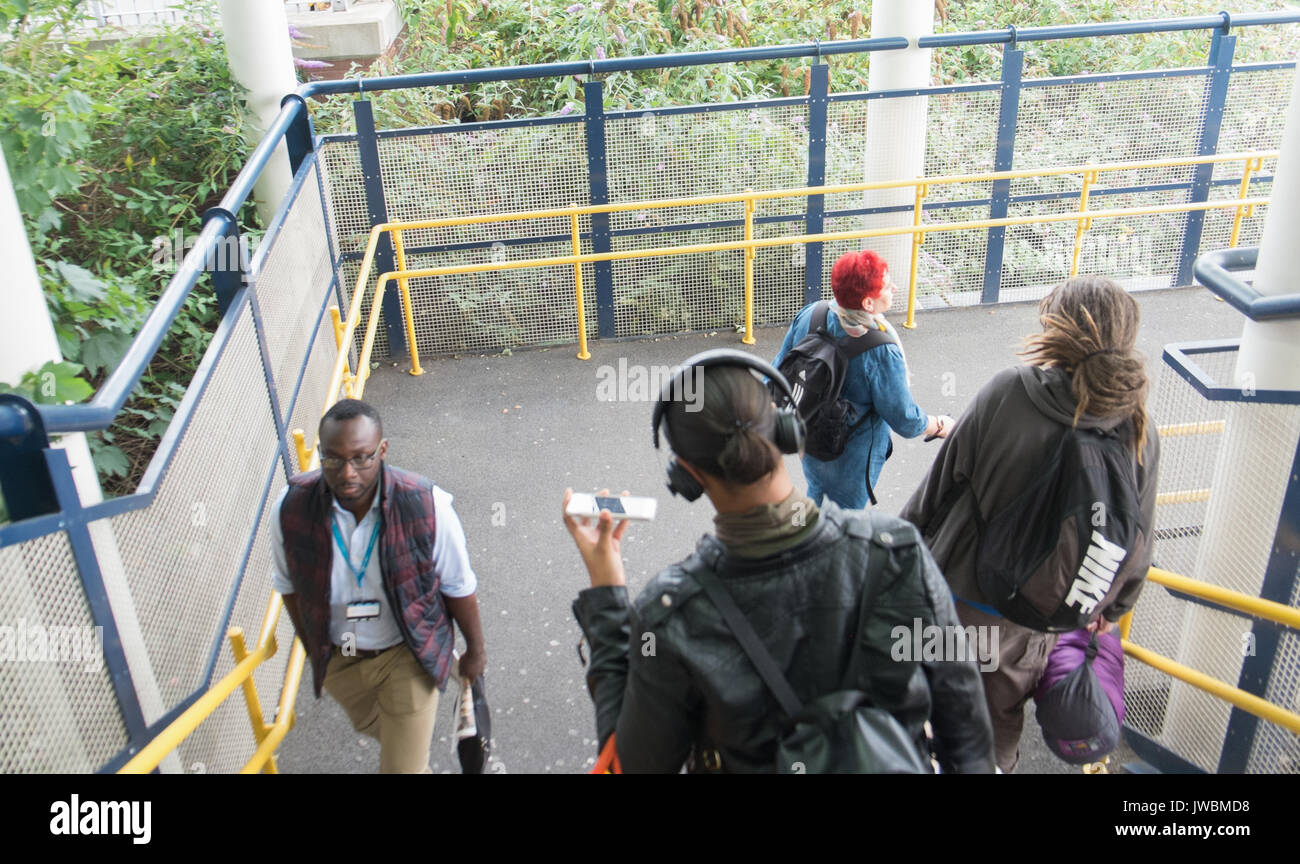 Commuter headphones train hi-res stock photography and images - Alamy