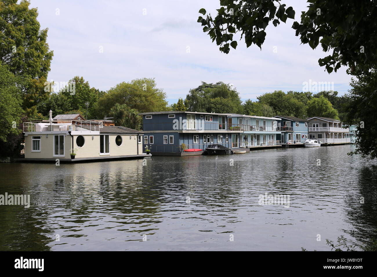 Houseboats, Taggs Island, River Thames, East Molesey, Surrey, England ...