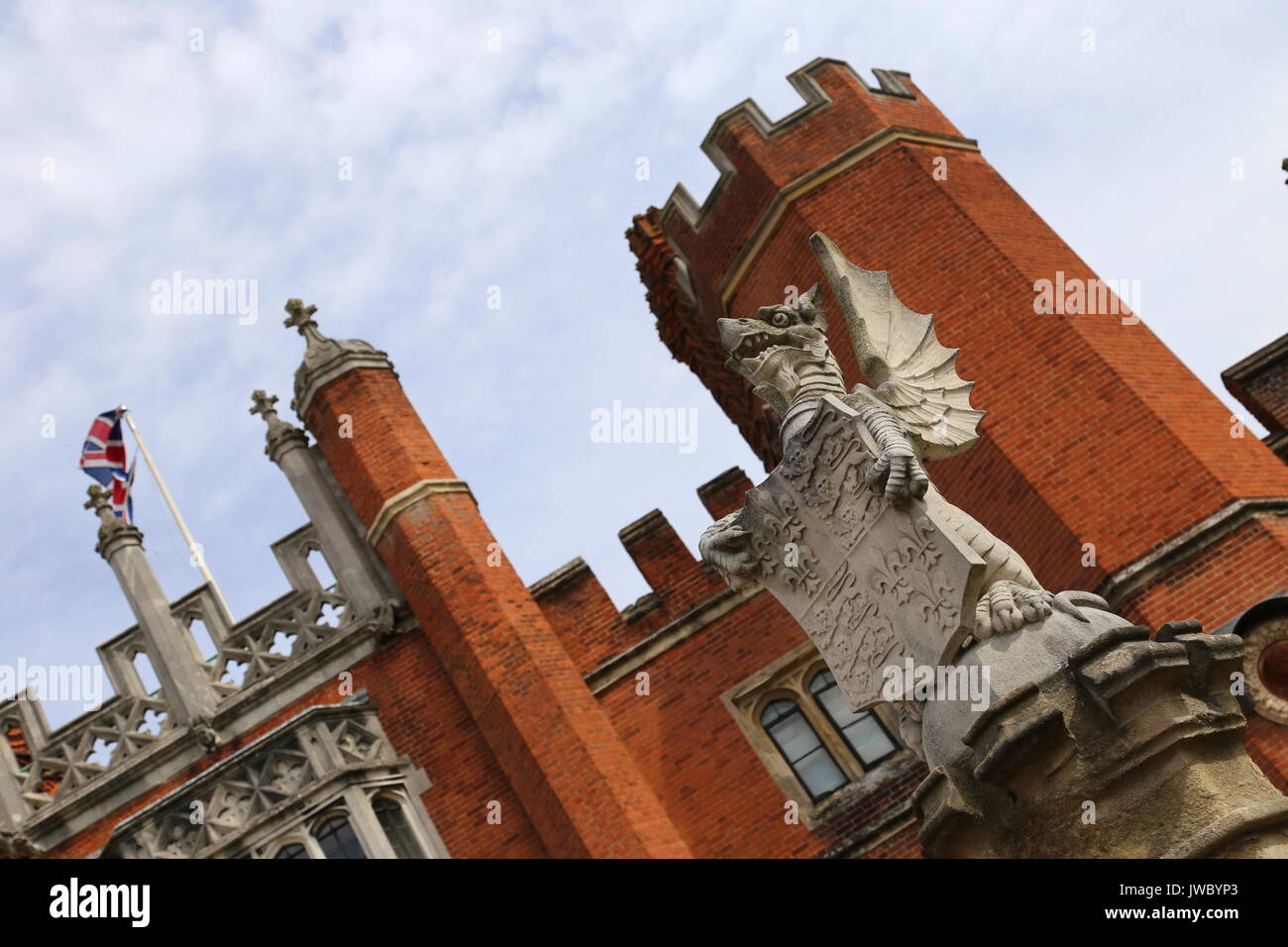 Royal Dragon 'King's Beasts' statue, West Gate, Hampton Court Palace ...