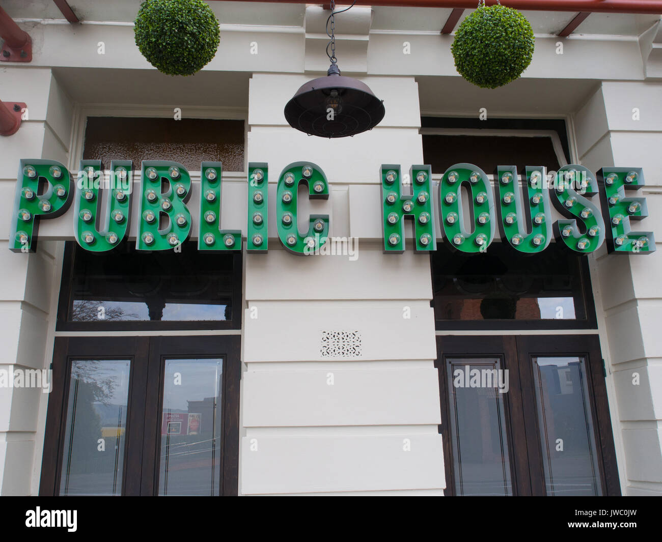 Public House Sign Stock Photo - Alamy
