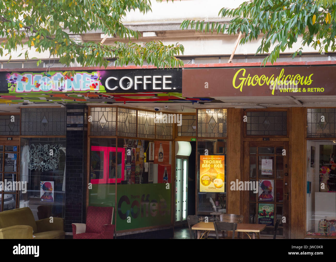Shops fronts windows hi-res stock photography and images - Alamy
