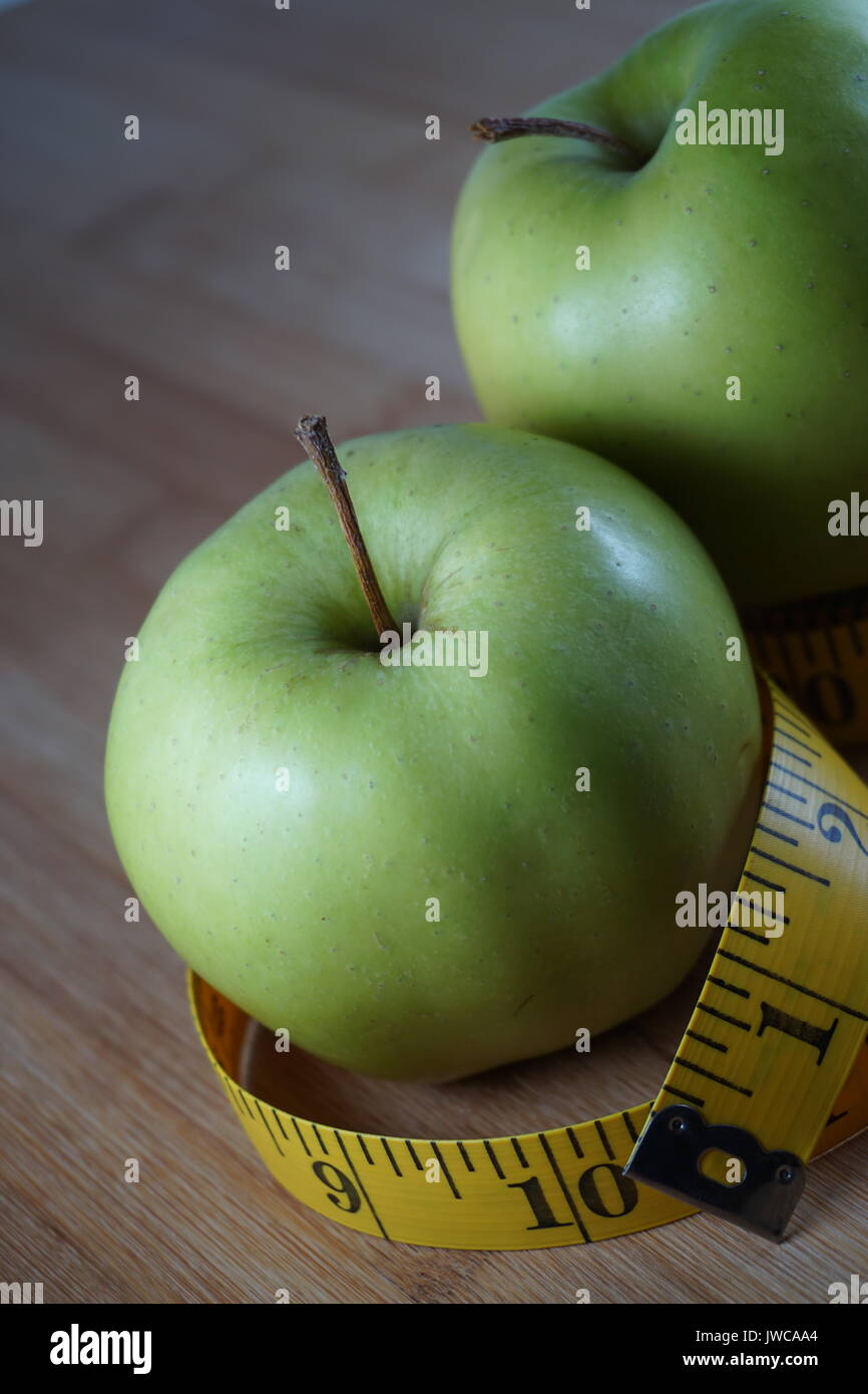 Fruit size measurement hi-res stock photography and images - Alamy