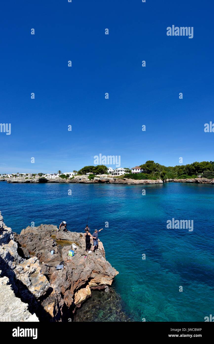 Daytime sea fishing hi-res stock photography and images - Alamy