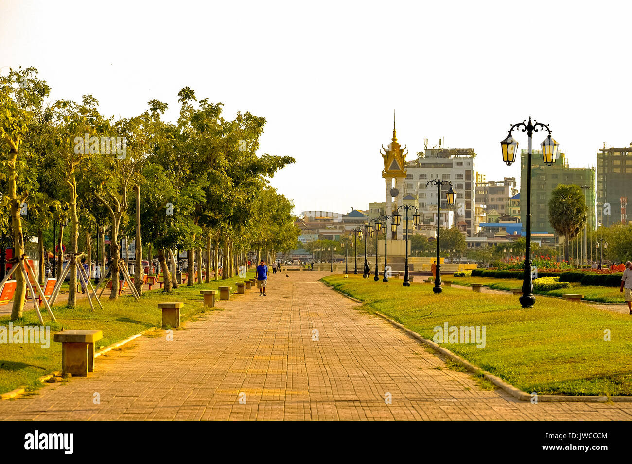city streets phnom penh Stock Photo - Alamy