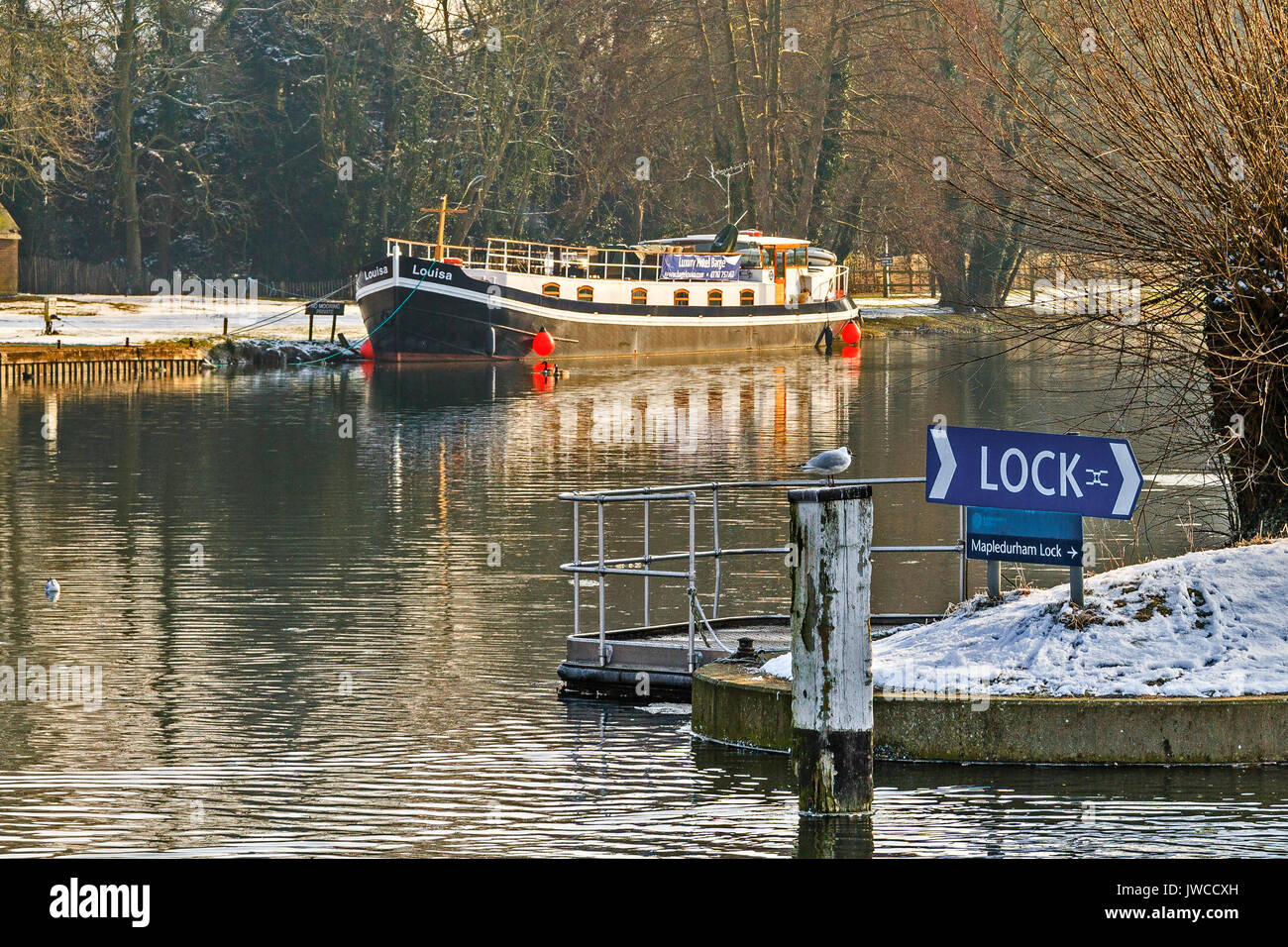Mapledurham Lock In Winter Berkshire UK Stock Photo - Alamy