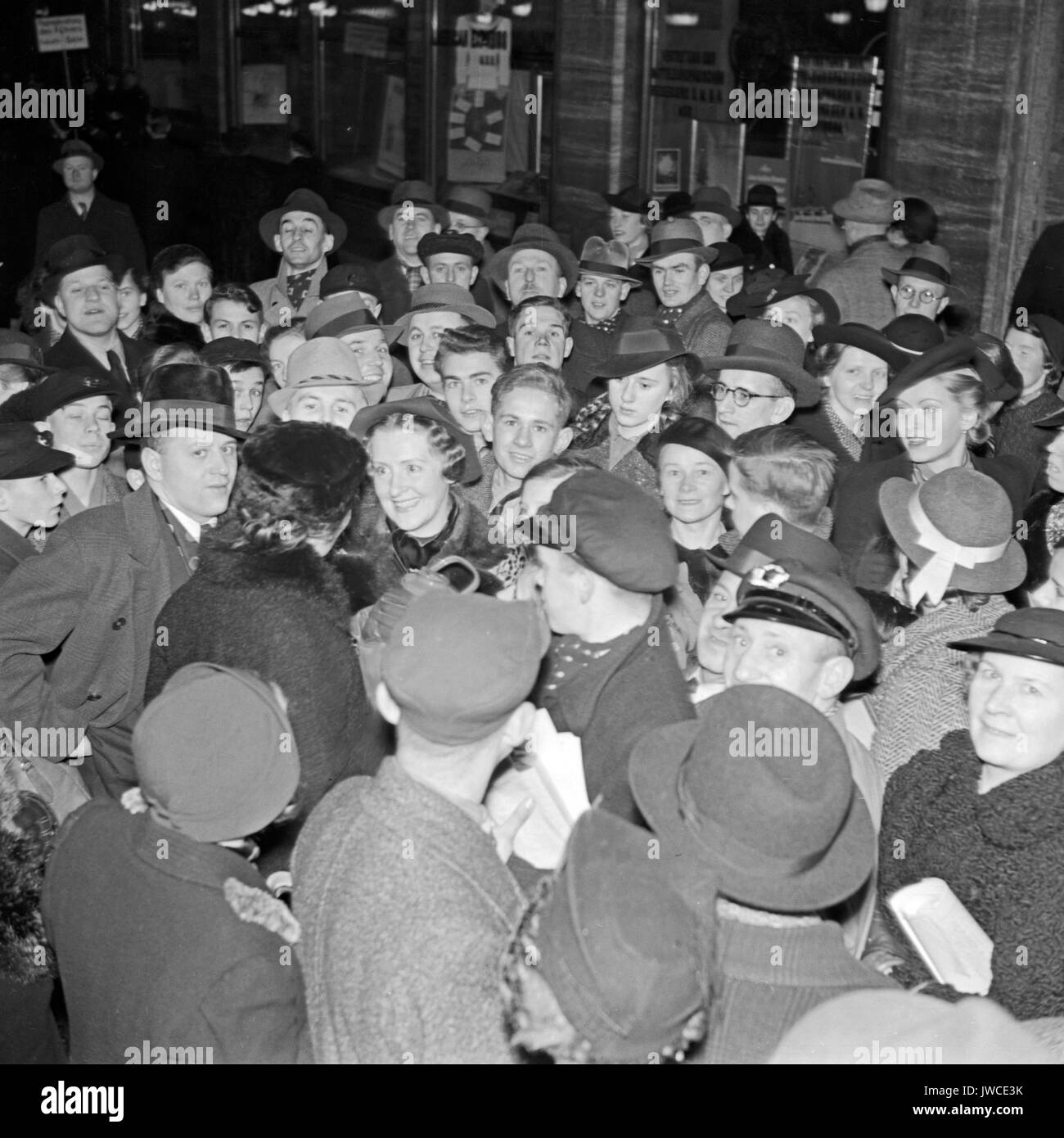 Crowd Women 1930s High Resolution Stock Photography and Images - Alamy