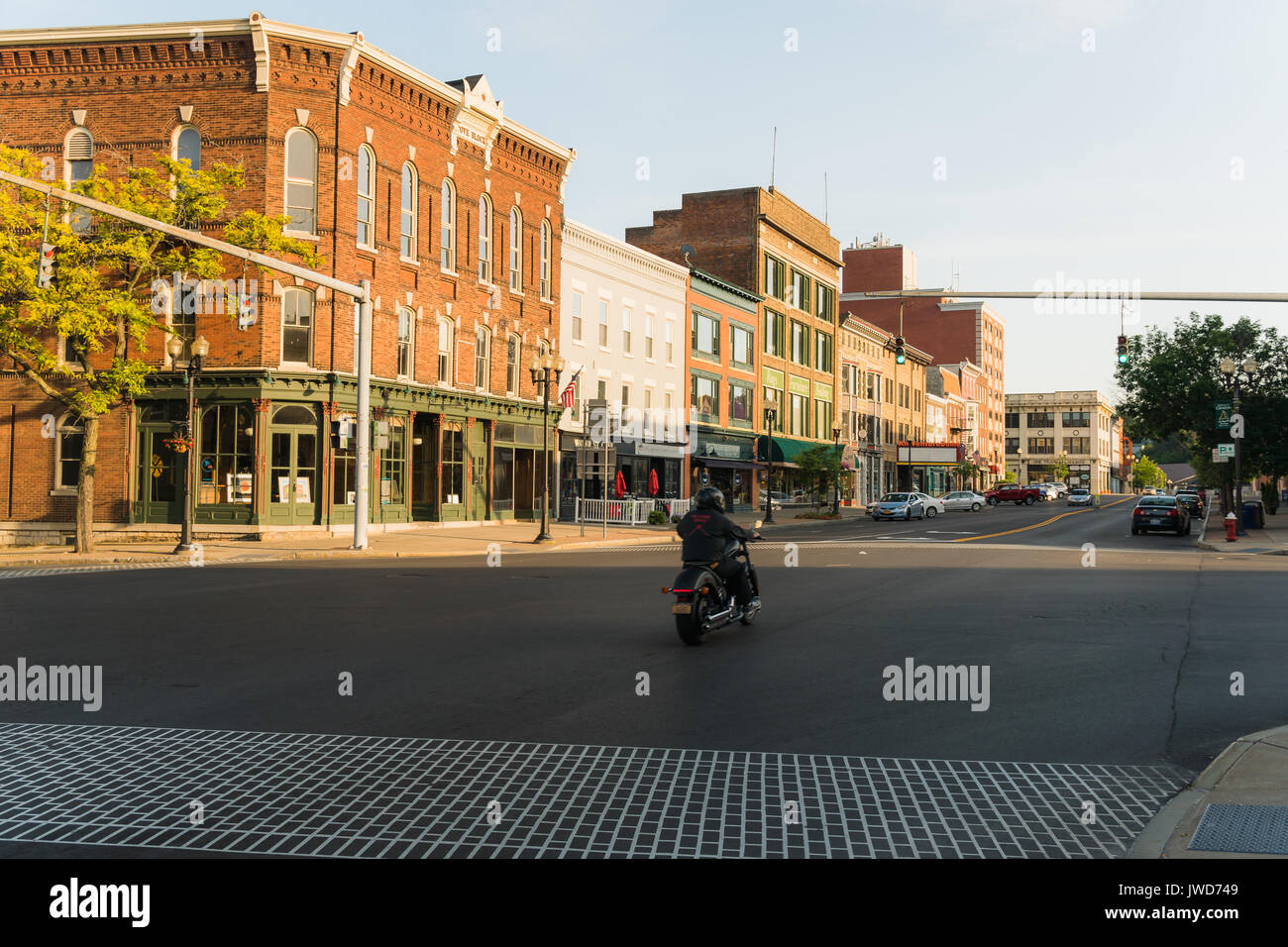 Run down area hi-res stock photography and images - Alamy