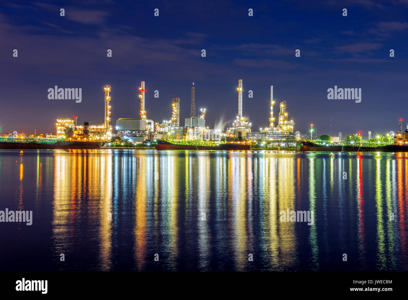 Oil refinery at night hi-res stock photography and images - Alamy