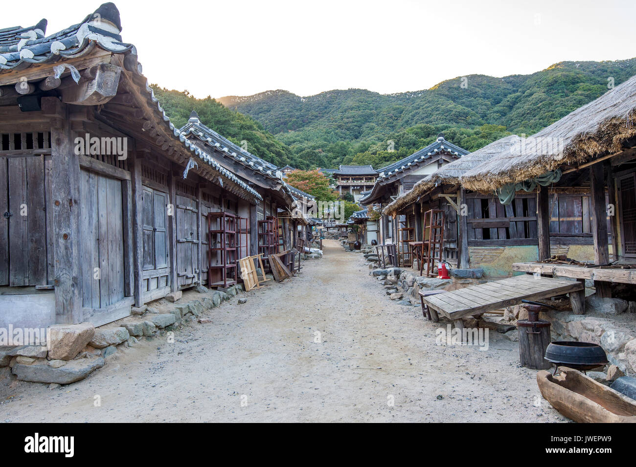 Dae jang geum hi-res stock photography and images - Alamy