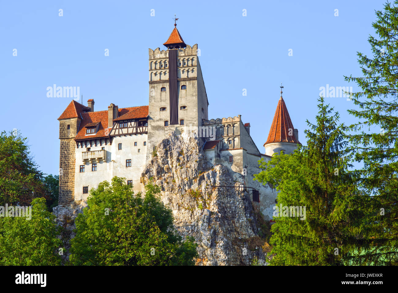 Mysterious place in Transylvania: Dracula's Land, Bran Castle. It was ...