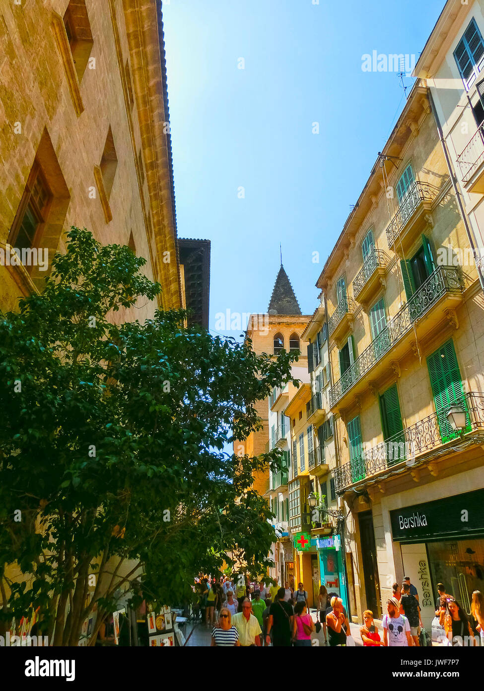 Palma mallorca spain walking streets hi-res stock photography and ...