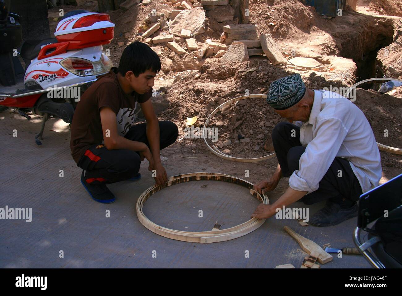 Wheelwright hi-res stock photography and images - Alamy