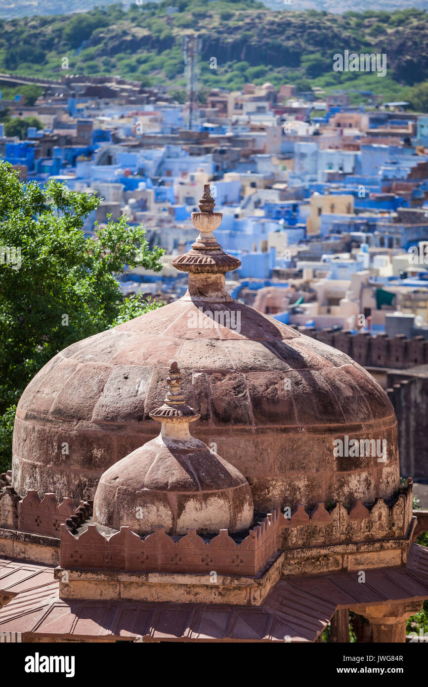 The blue city of Jodhpur with the Mehrangarh Fort Stock Photo - Alamy