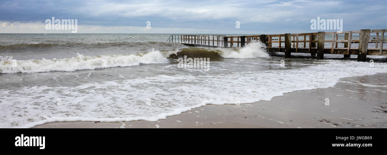 Breaking of waves at the coast, Kuehlungsborn, Mecklenburg-Vorpommern ...