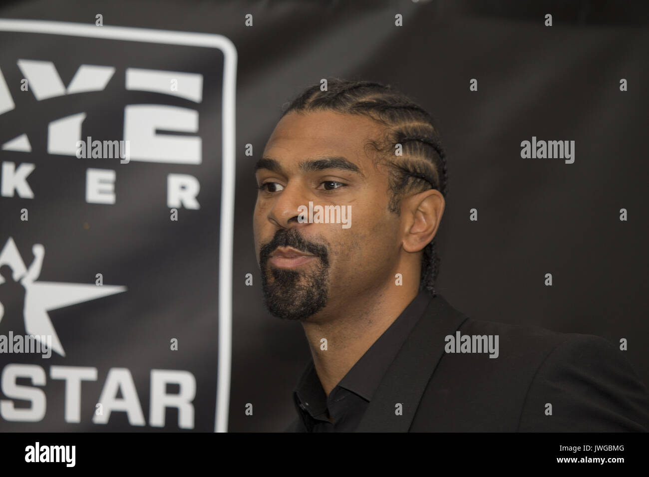 Cruiserweight world titles hi-res stock photography and images - Alamy