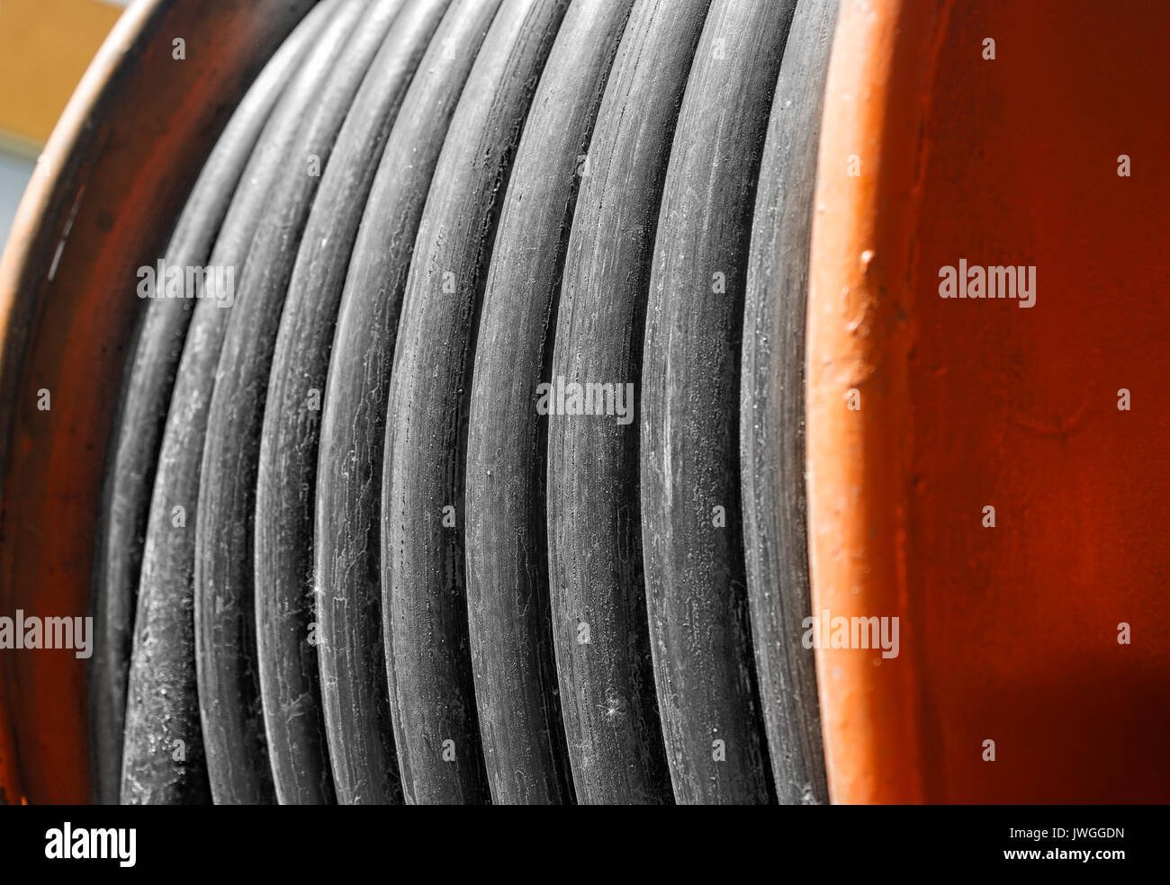 Big cable drum hi-res stock photography and images - Alamy
