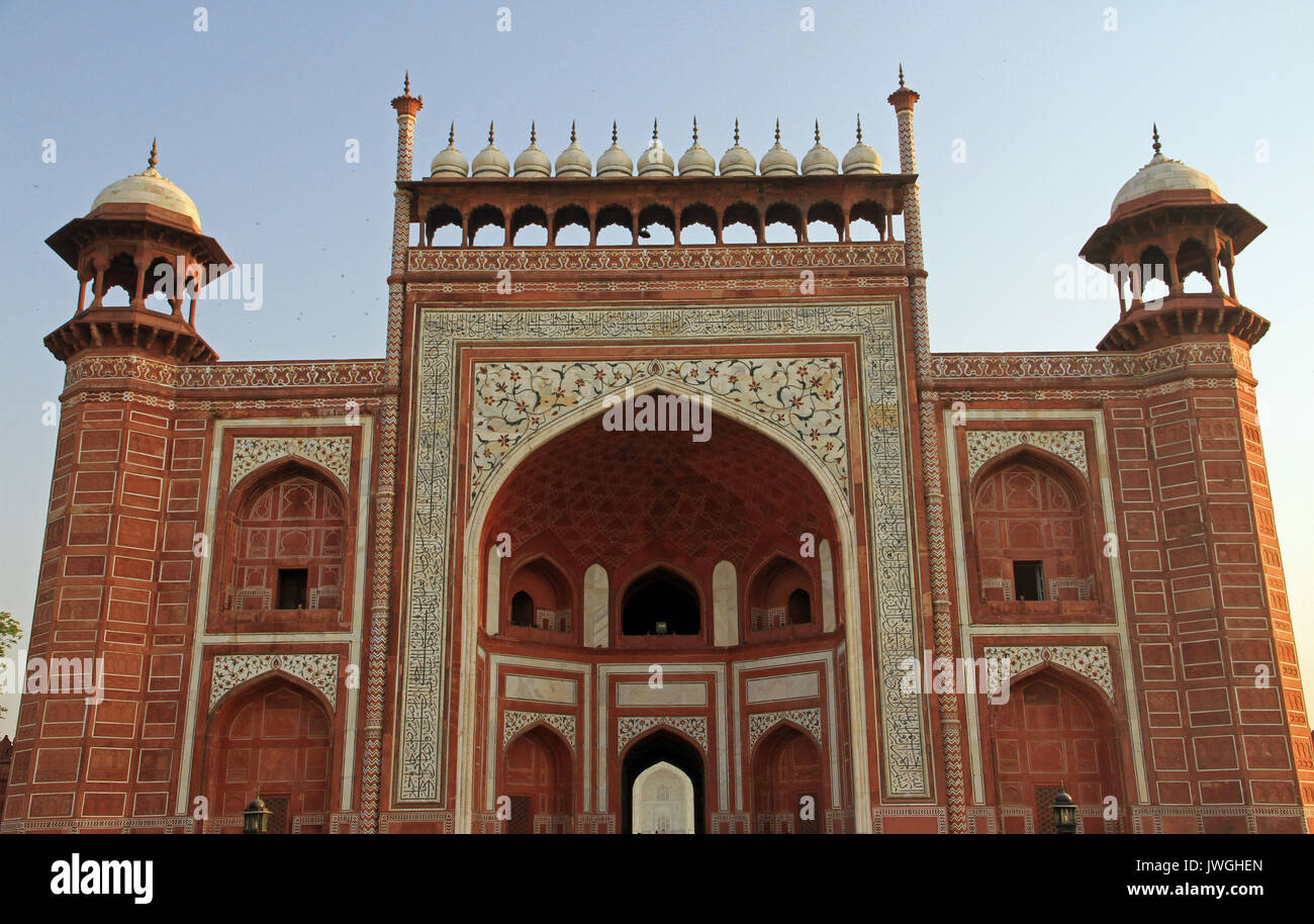 Taj mahal india great gate hi-res stock photography and images - Alamy