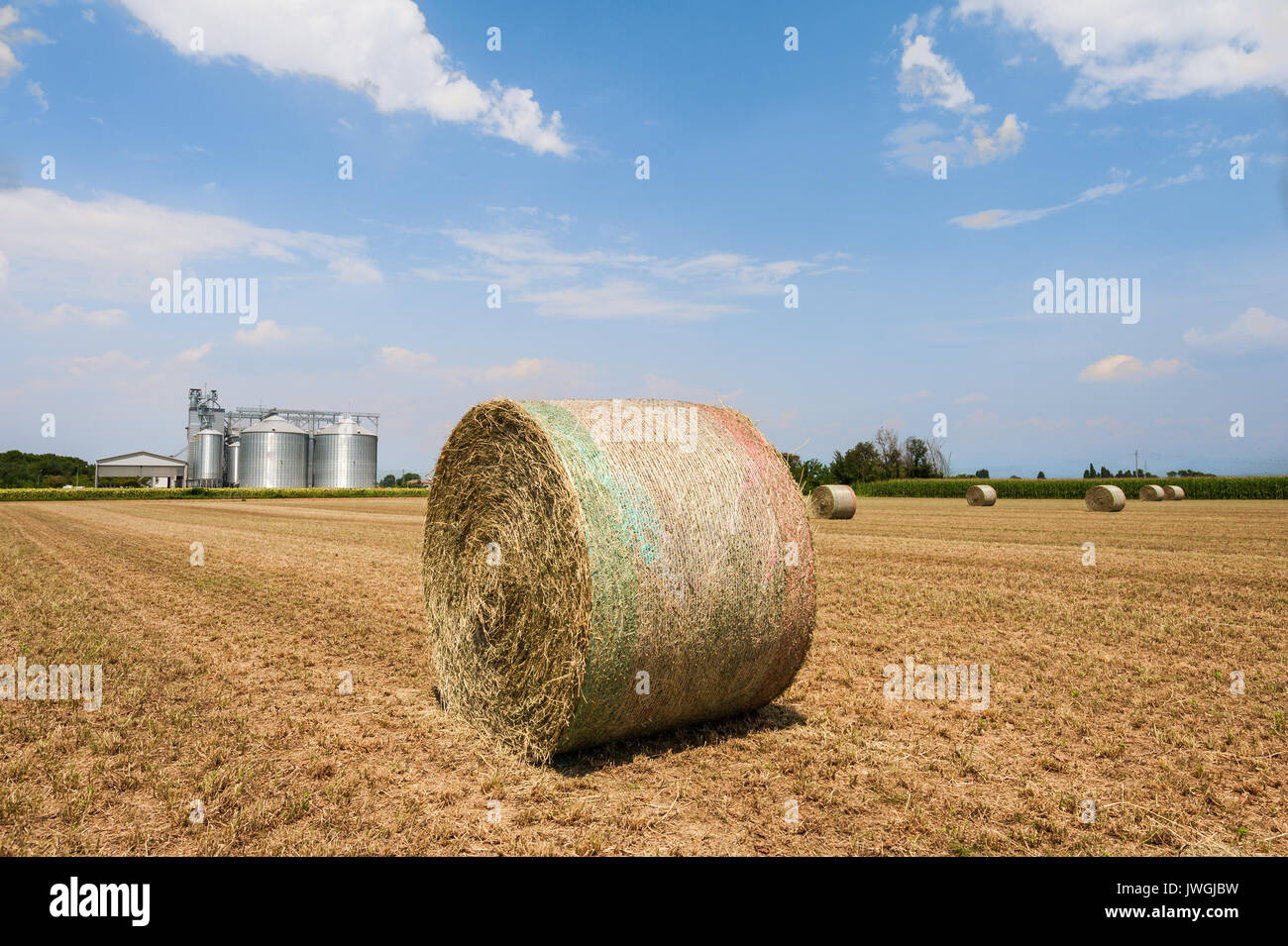 Hay roll storage hi-res stock photography and images - Alamy
