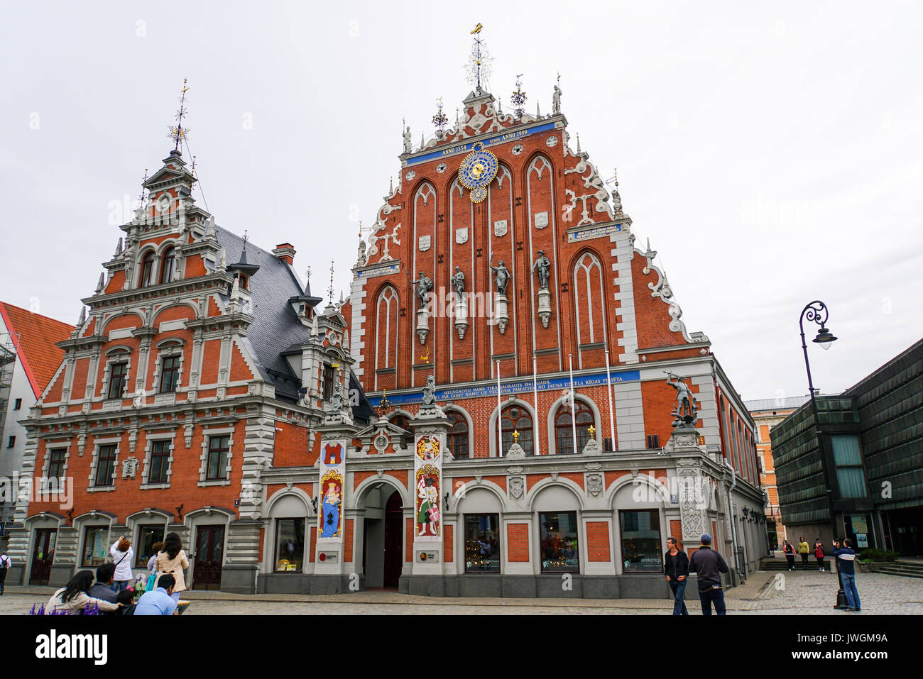 House blackheads building detail hi-res stock photography and images ...