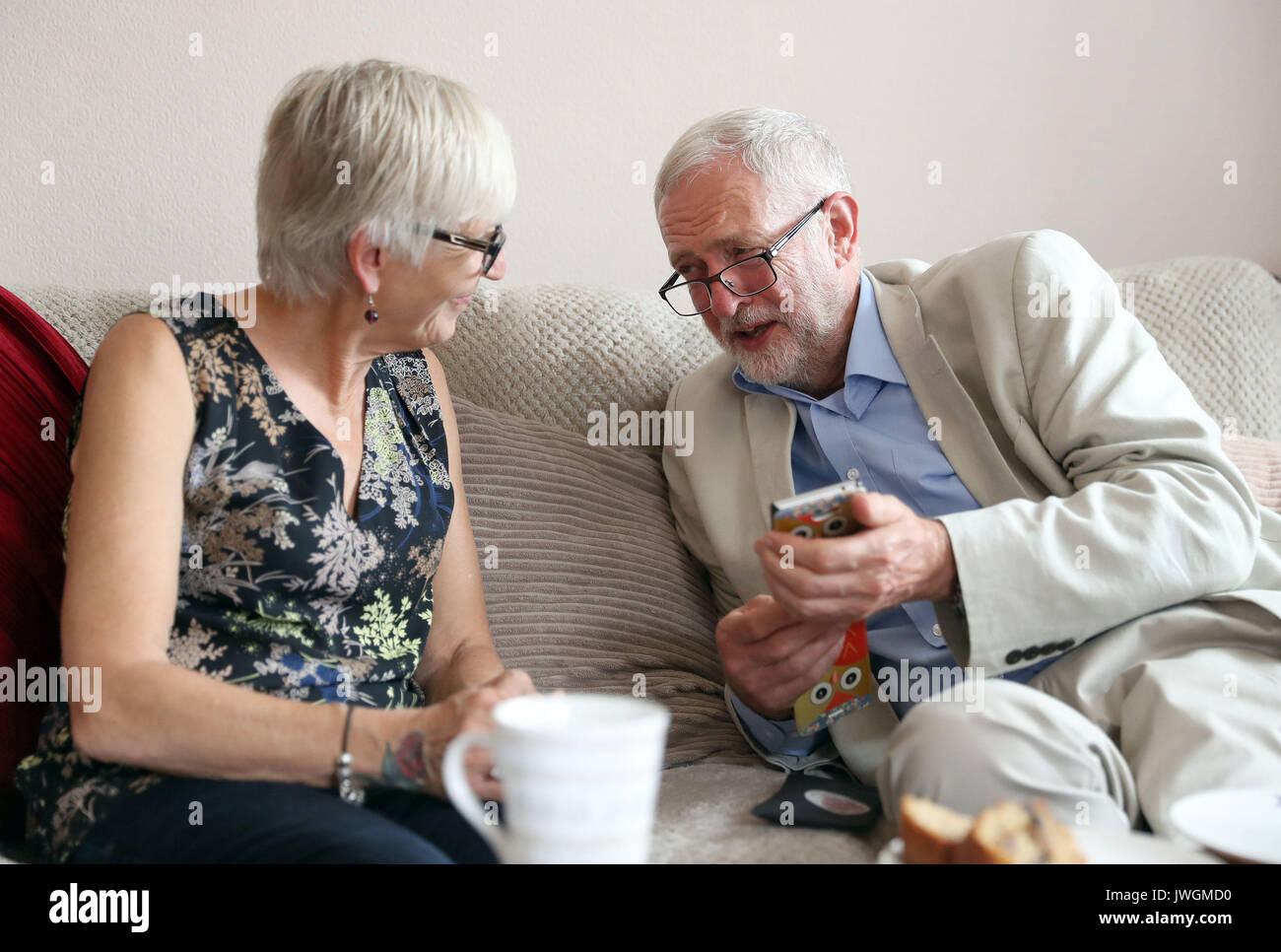 Carol woolford about fuel poverty hi-res stock photography and images ...