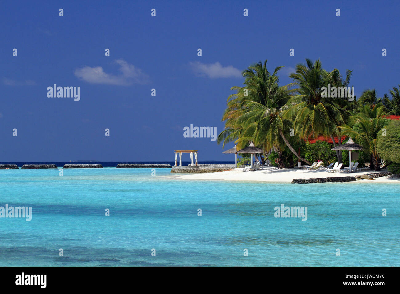 Maldivian beach, Ari Atol, Maldives Stock Photo - Alamy