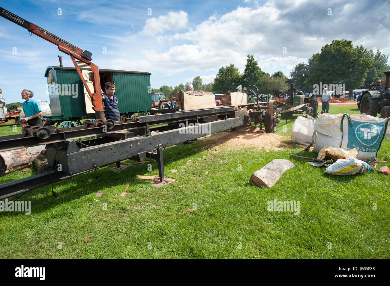 Threshing mill hi-res stock photography and images - Alamy