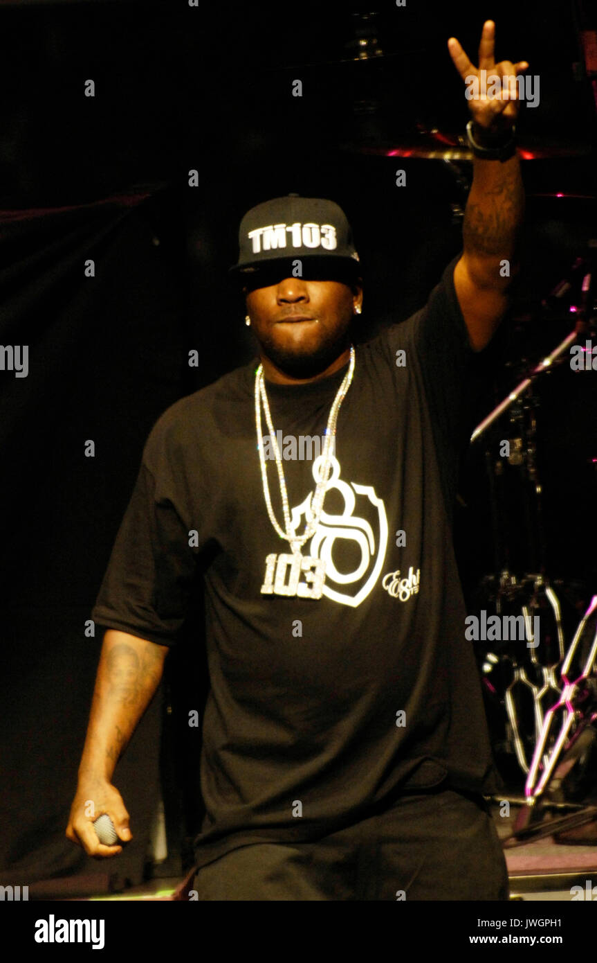 Rapper Young Jeezy performs America's Most Wanted Tour Gibson ...