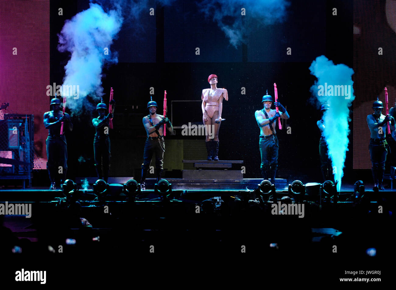 At staple center on july 21 hi-res stock photography and images - Alamy