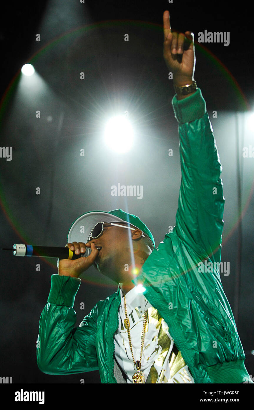 Rapper NAS performing 2008 Rock Bells Glen Helen Pavilion Los Angeles ...