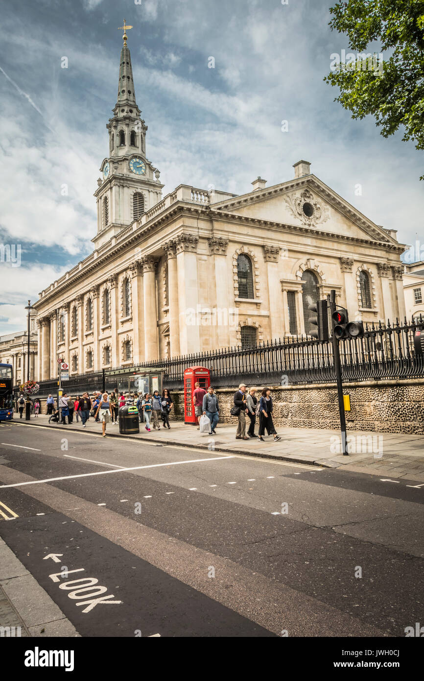 English anglican church hi-res stock photography and images - Alamy