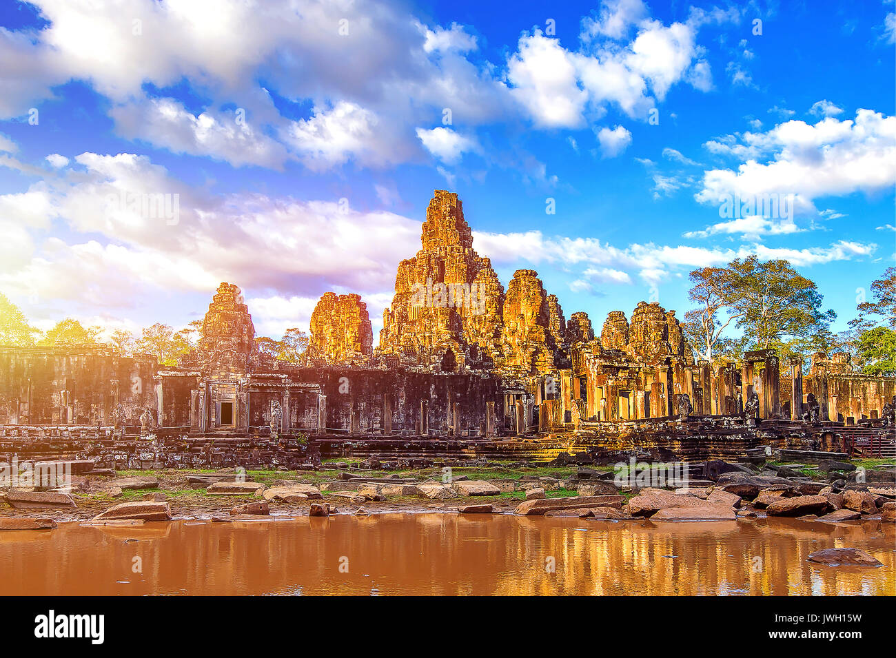 Ancient stone faces of Bayon temple, Angkor Wat, Siam Reap, Cambodia ...