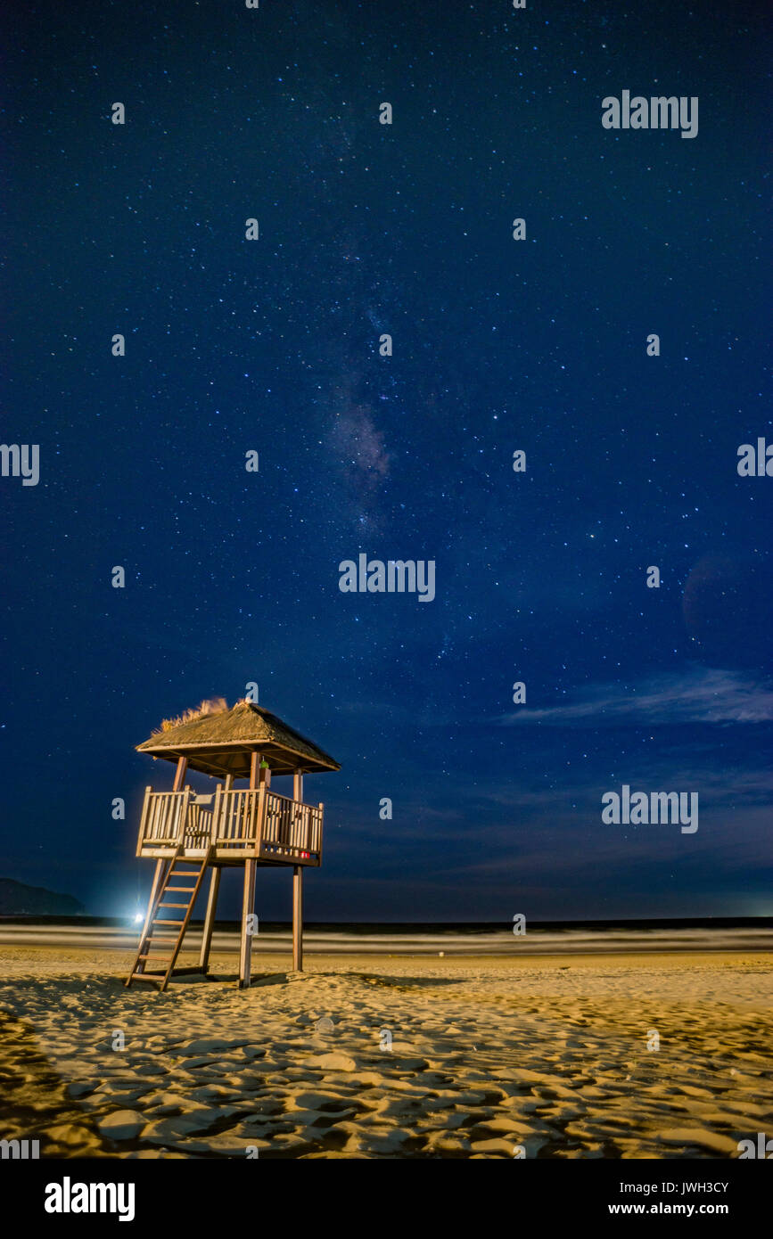 night at the beach Stock Photo - Alamy