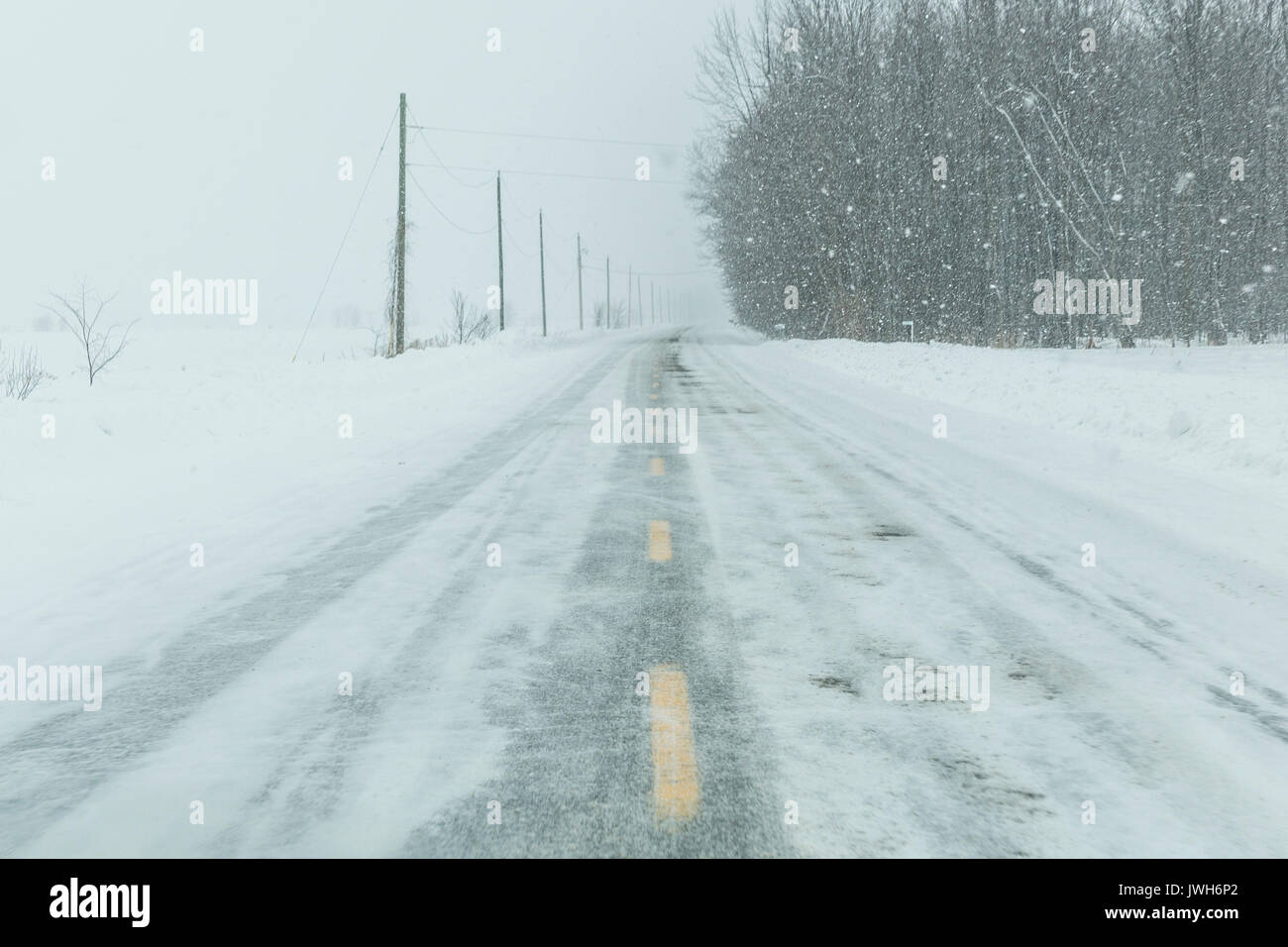 Driving scenes hi-res stock photography and images - Alamy