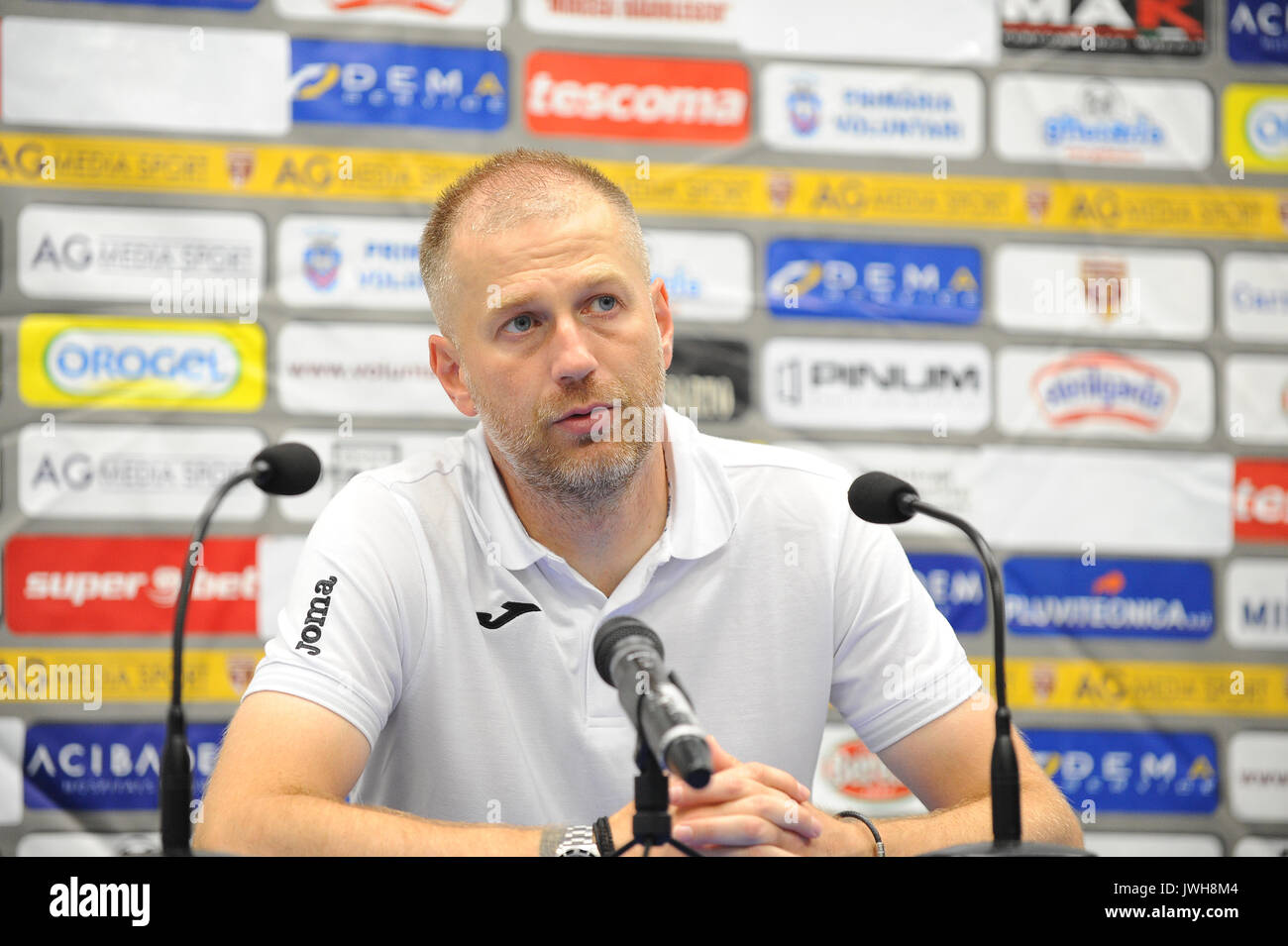 Edward iordanescu hi-res stock photography and images - Alamy