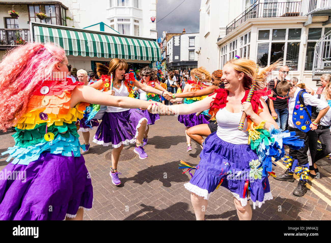 Yearly Broadstairs Folk Week festival. Folk dancers, Loose Women Morris ...