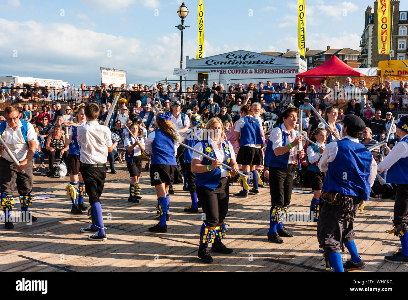 Bandstand broadstairs folk week festival hi-res stock photography and ...