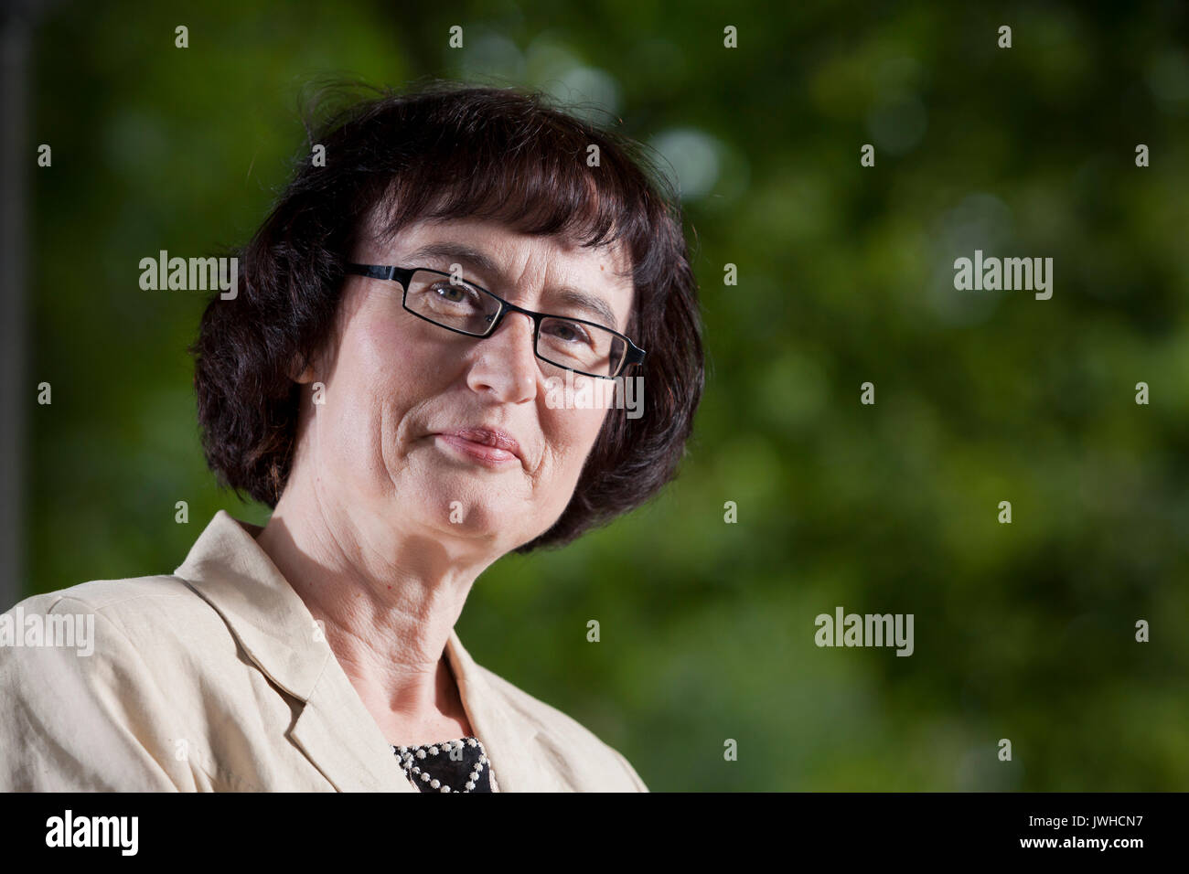Fiona sampson hi-res stock photography and images - Alamy